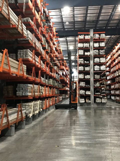 Indoor & Outdoor Cantilever Racking for Lumber Storage